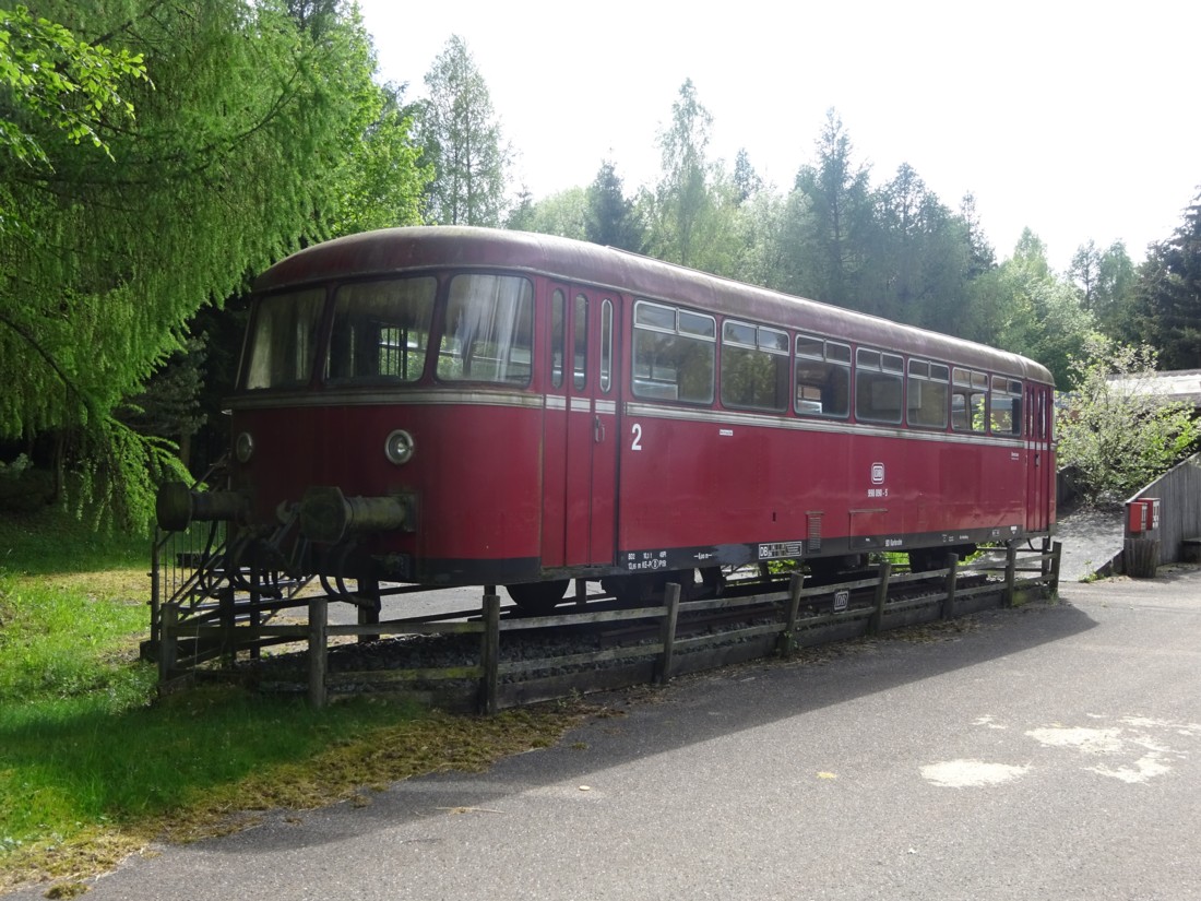 Der "Ronald McDonald Kindergeburtstagszug" - Schienenbus 998 090 (viele ...