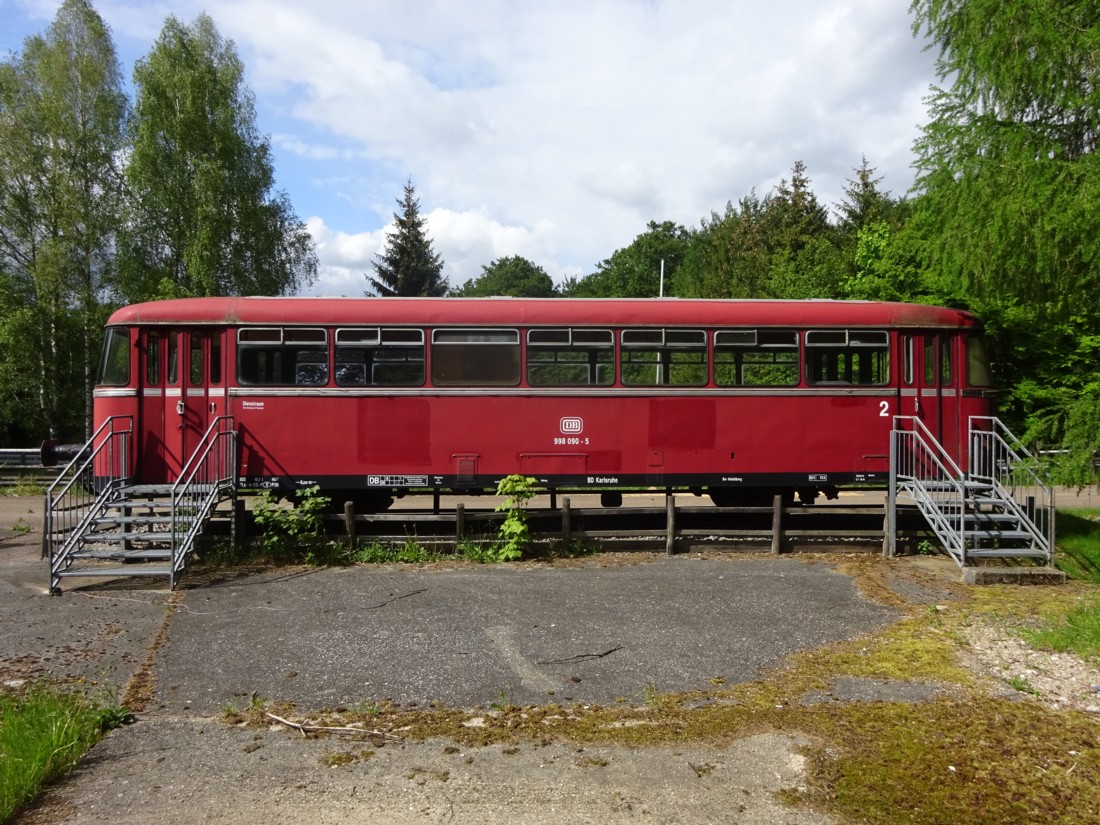 Der "Ronald McDonald Kindergeburtstagszug" - Schienenbus 998 090 (viele ...
