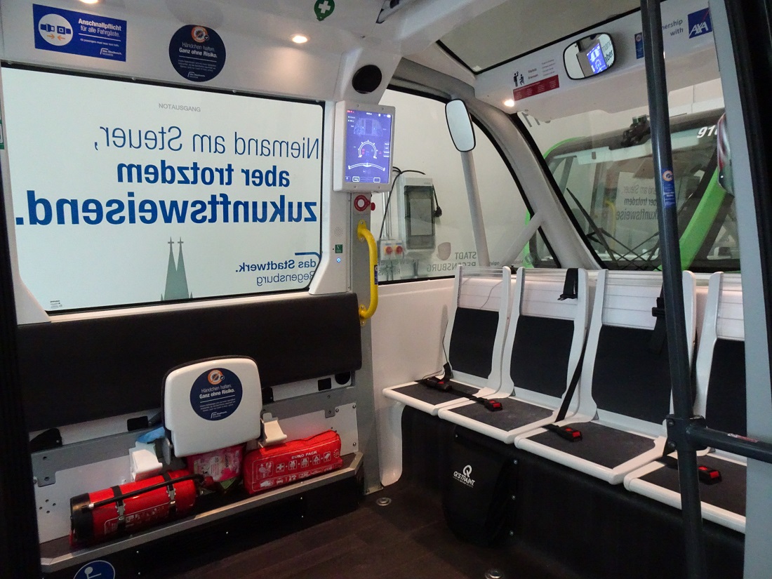 "Emilia" - autonomer Bus im Gewerbepark Regensburg - >>> Regensburger Busse