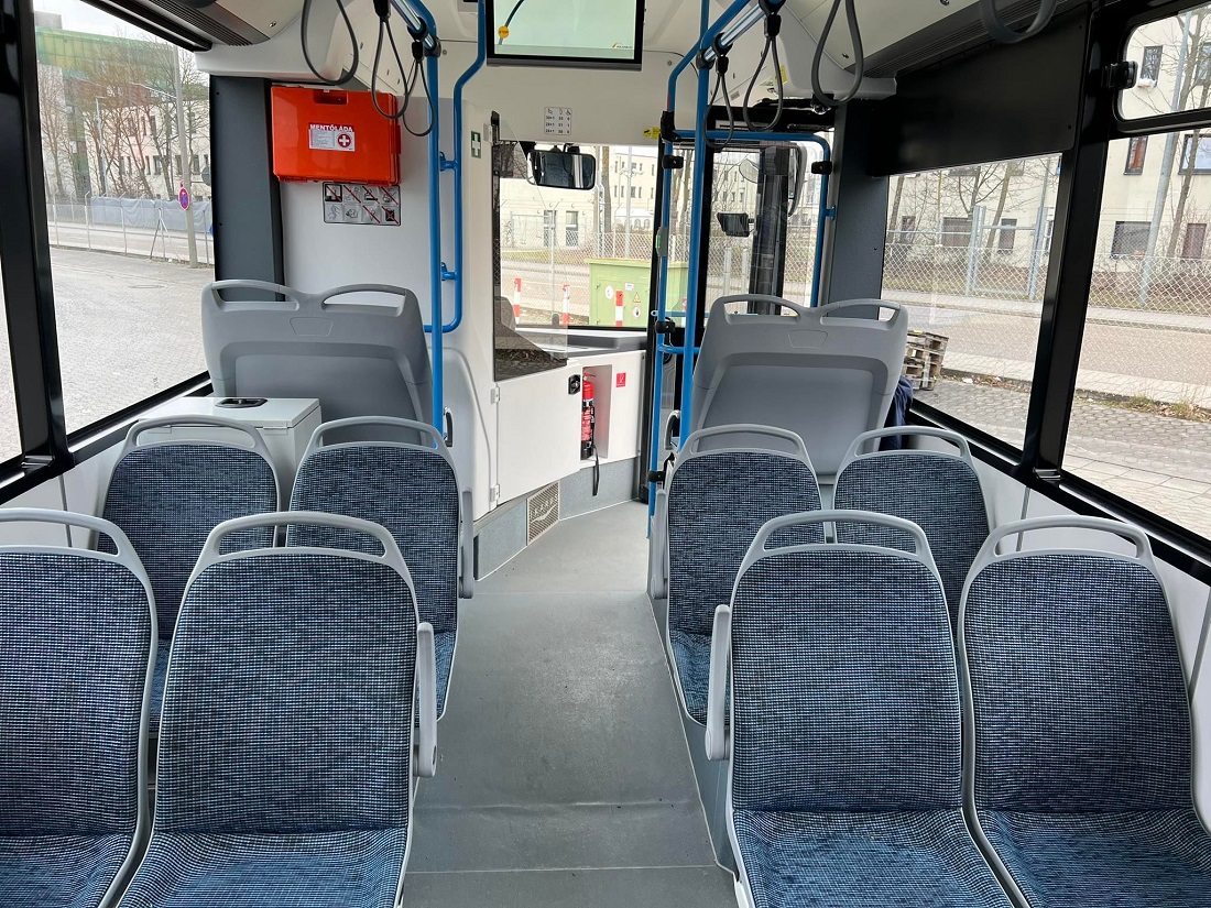 Testbus Ikarus 120e City Pioneer bei das Stadtwerk. Mobilität ...