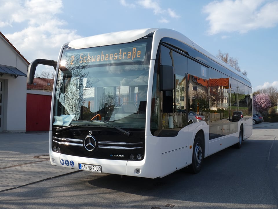 das Stadtwerk. Mobilität testet eCitaro - >>> Regensburger Busse