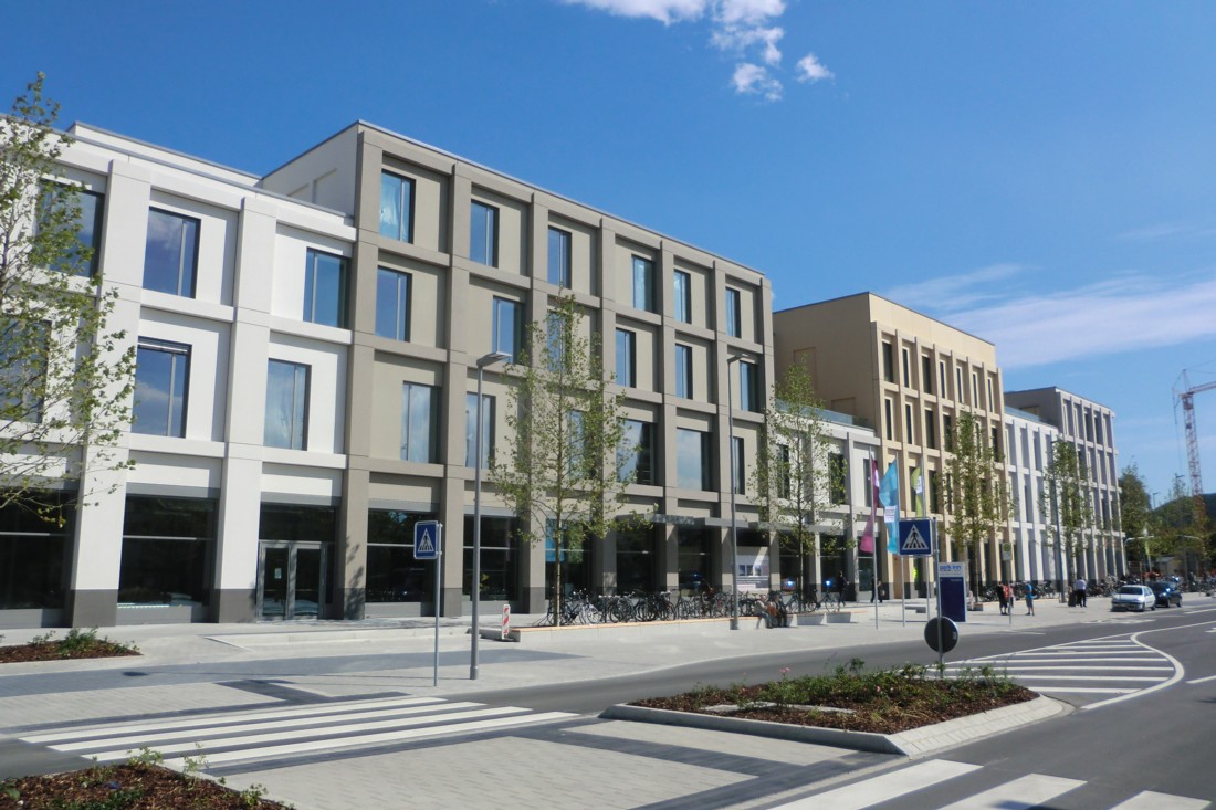Eröffnung Einkaufszentrum "Neuer Markt" in Neumarkt am Donnerstag, 17 ...